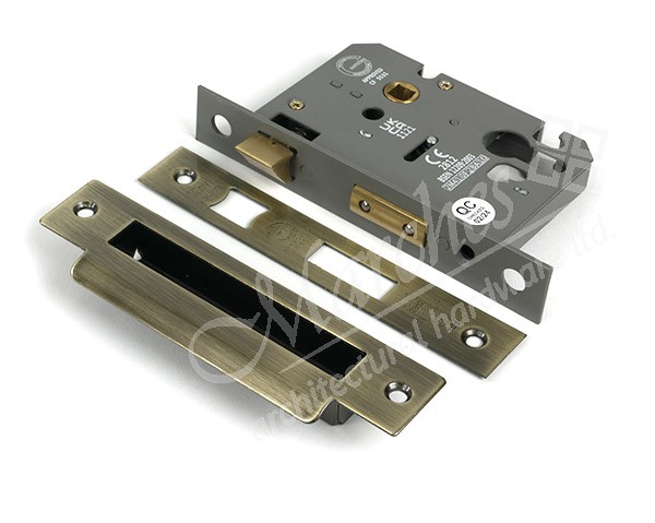 2½" Euro Profile Sash Lock - Aged Brass - Euro Profile Lock Cases ...