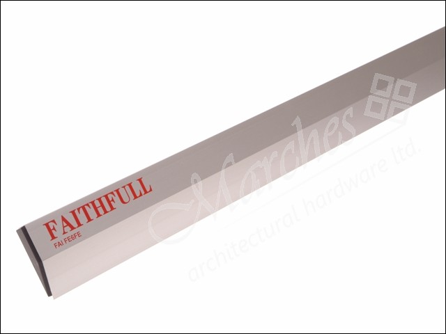 Feather Edge - 2.1M (7ft) - Feather Edges & Screeding Levels - Builders ...